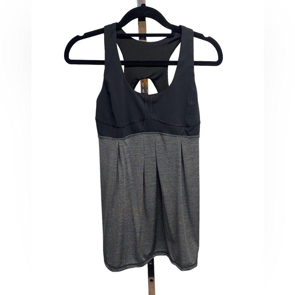 Lululemon Gray And Black Workout Tank Athletic Top Si… - Gem